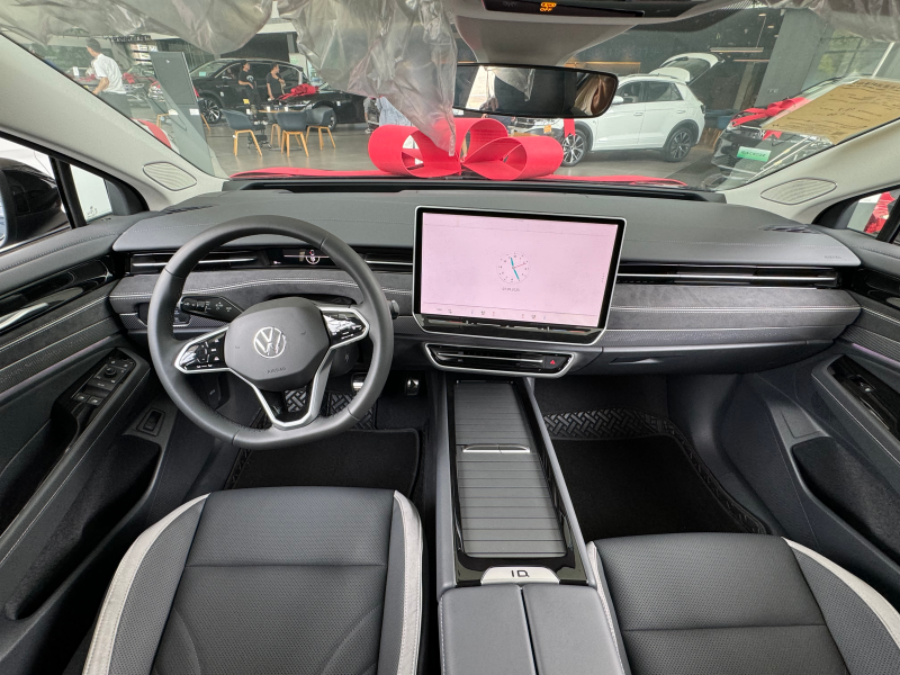 Volkswagen ID.7 Review: Specs, Range, Price & First Impressions